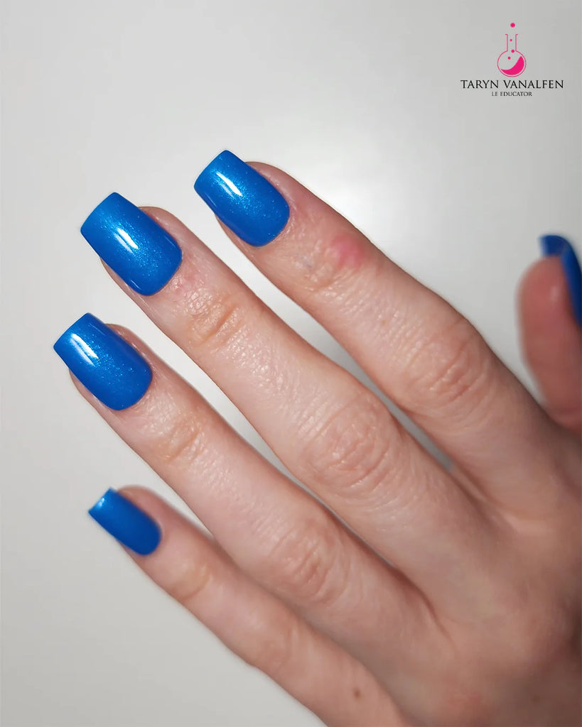 P+ Far Out (52147) | Anat Nails