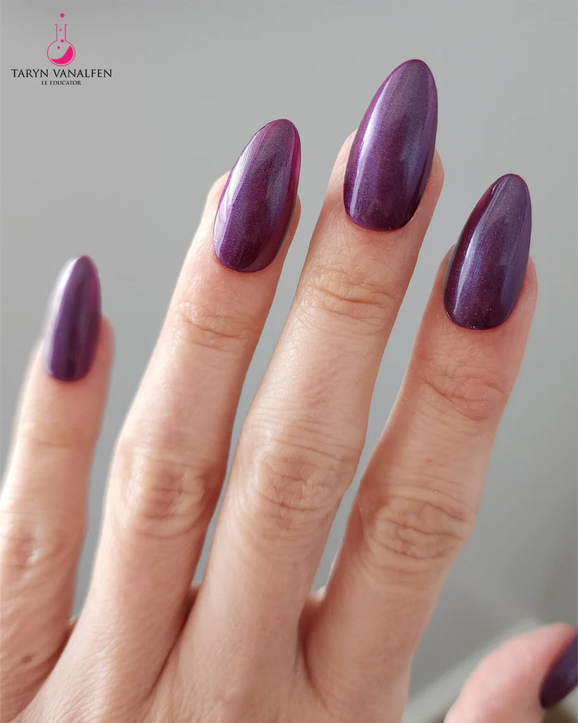 STONE COLD BUTTERCREAM (537) | Anat Nails